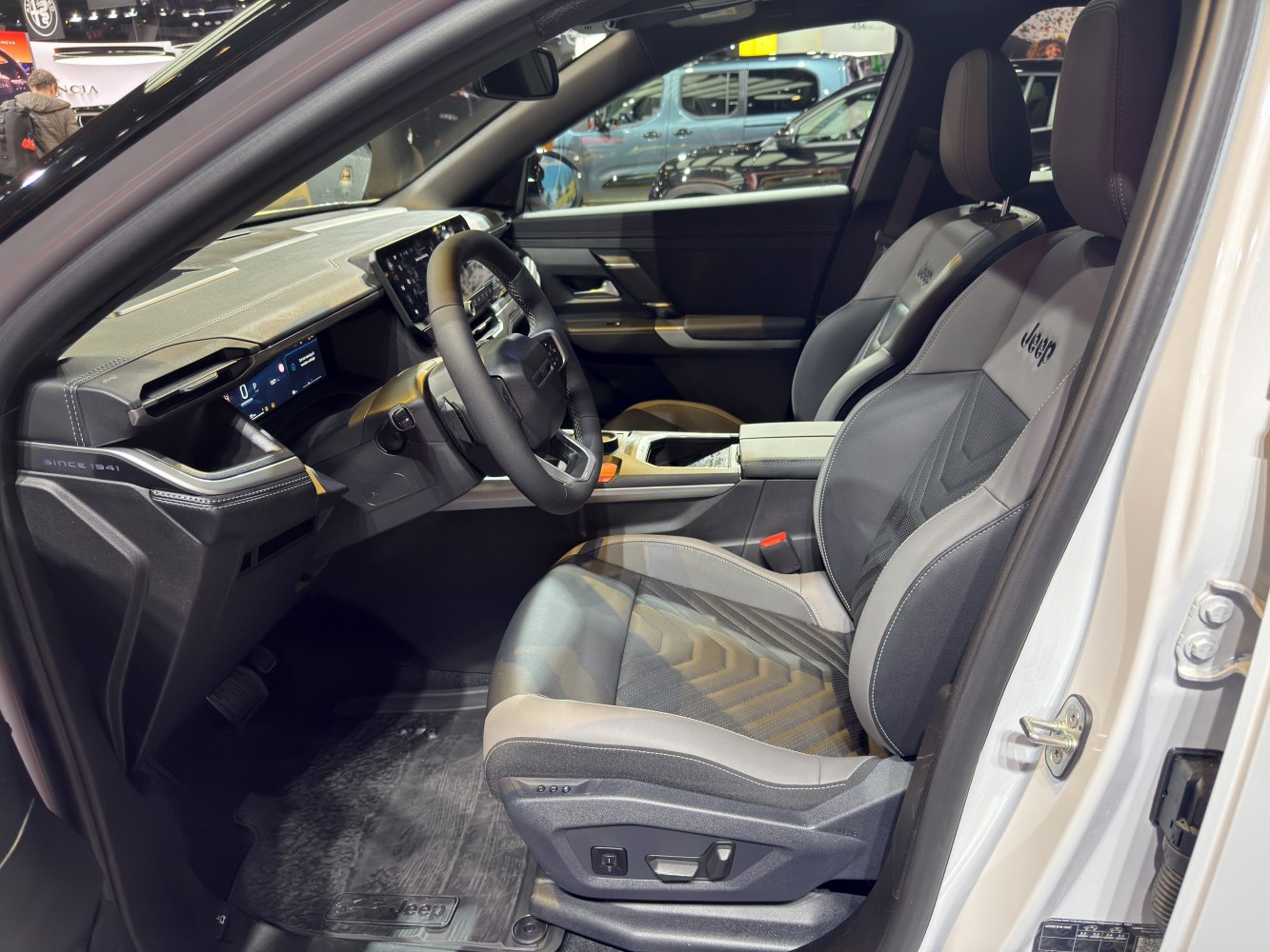 2026 Jeep Compass III Interior with Advanced Digital Dashboard