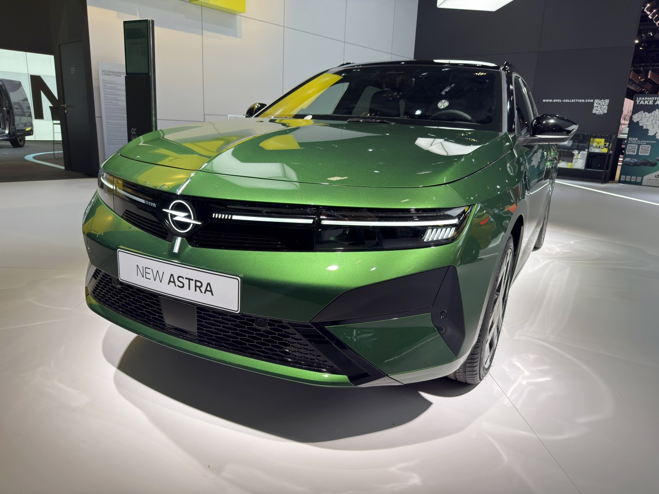 2026 Opel Astra L Sports Tourer Facelift Front Design