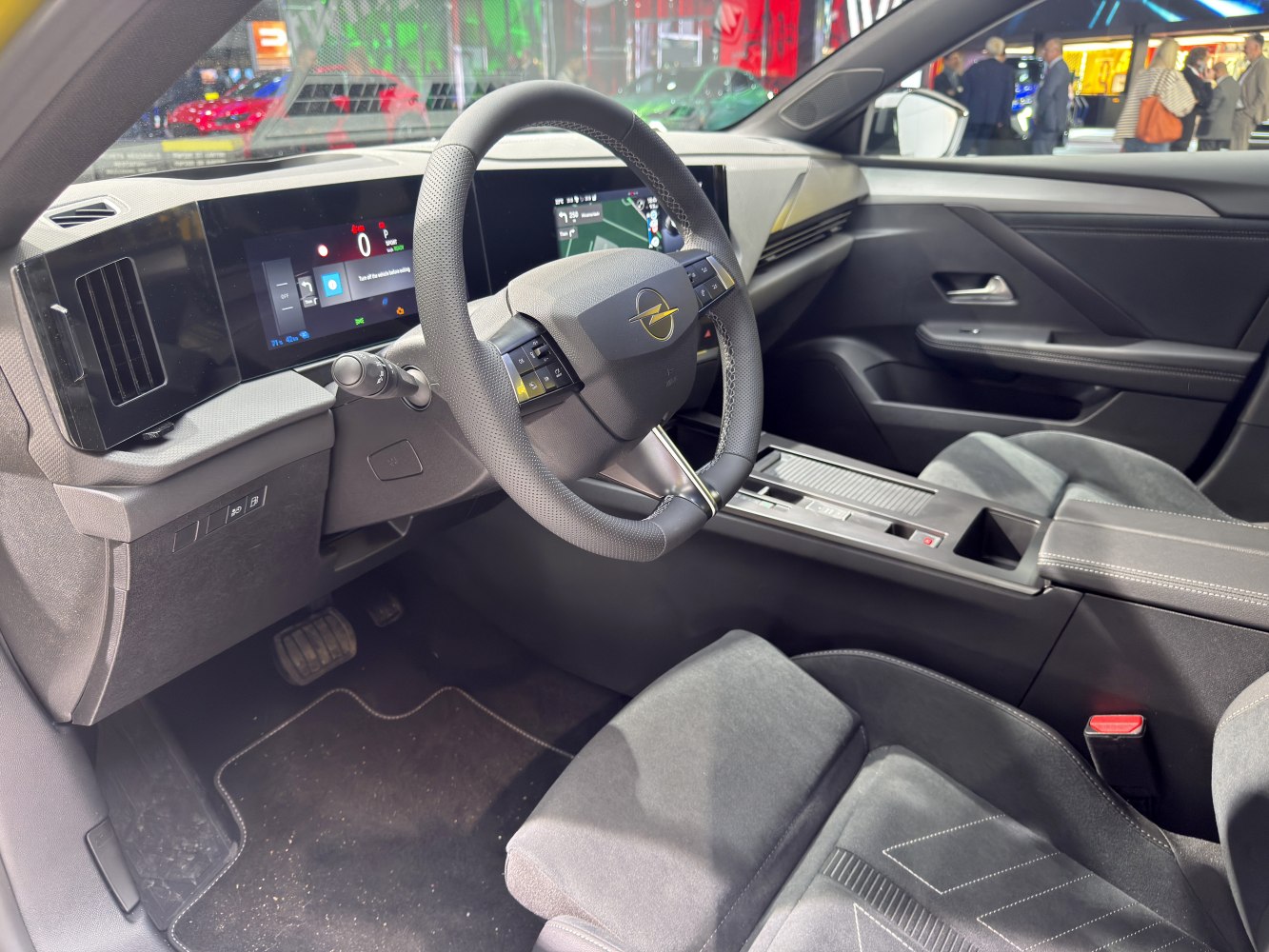 Opel Astra L 2026 Facelift Digital Cockpit and Interior Design