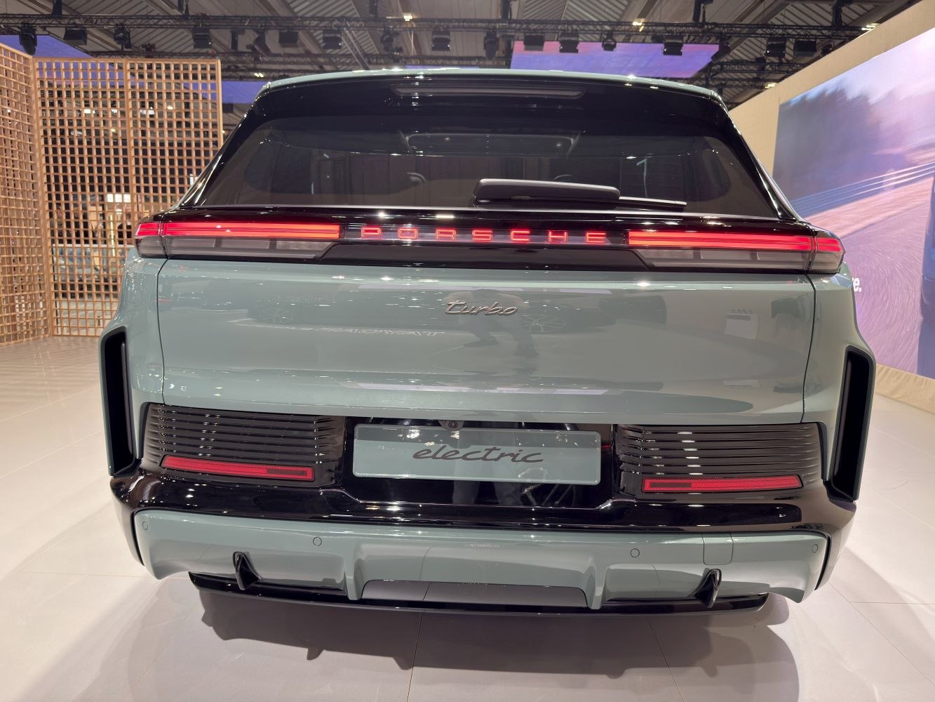 Rear View of 2026 Porsche Cayenne IV Electric Turbo