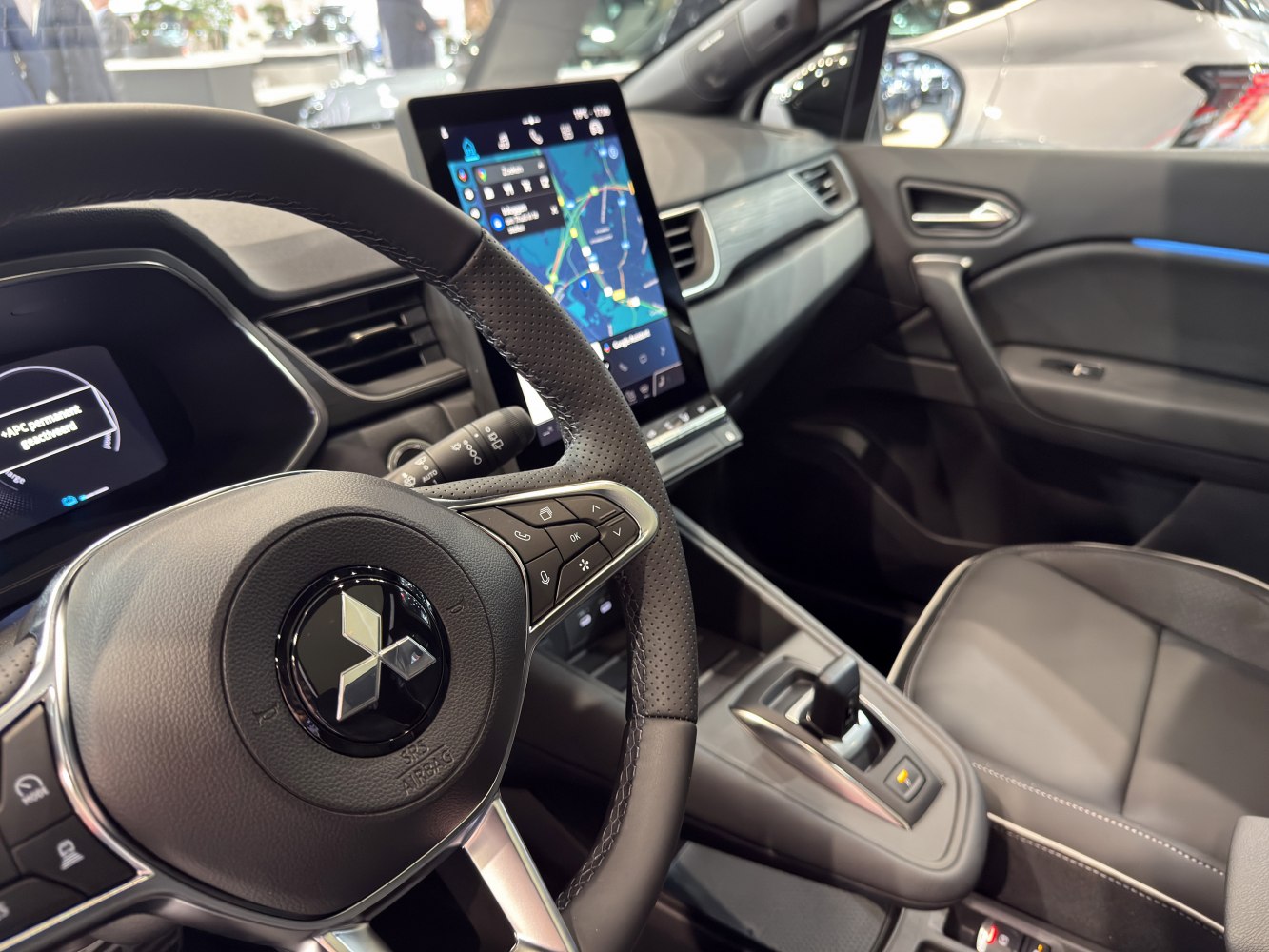 Mitsubishi Grandis 2026 Interior Display & Steering