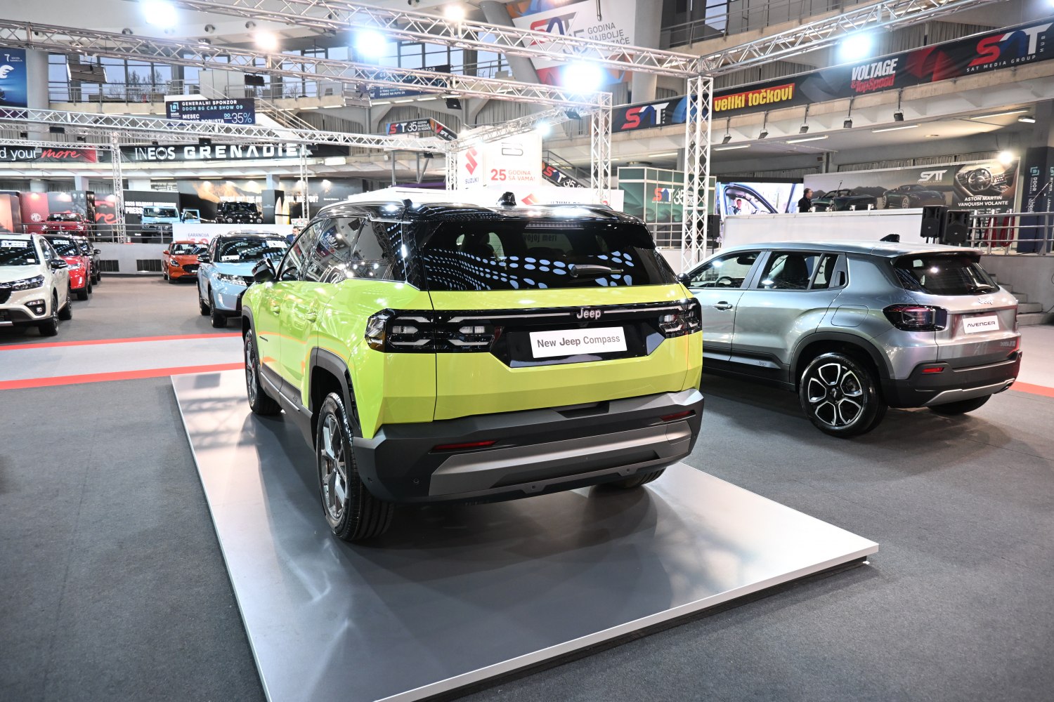 2026 Jeep Compass III Rear View Featuring Modern LED Tail Lights