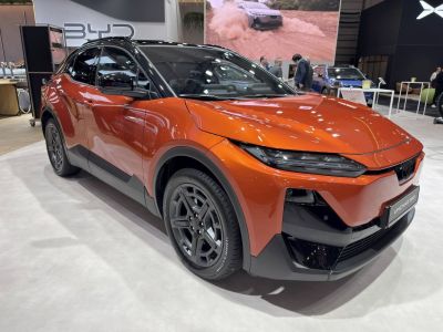 2026 Subaru Uncharted EV SUV - Size & Specs Overview